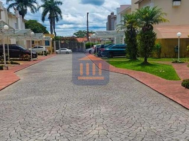 Casa em Condomínio para Venda em Jacareí, Jardim Califórnia, 2 dormitórios, 1 banheiro, 2 vagas