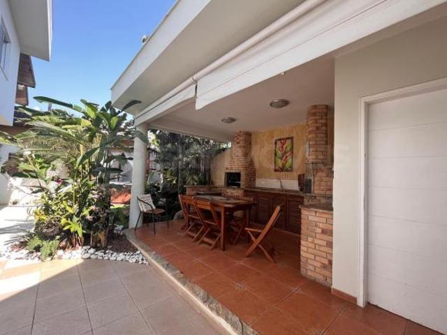Casa em Condomínio para Venda em Jacareí, Loteamento Villa Branca, 3 dormitórios, 3 suítes, 4 banhei