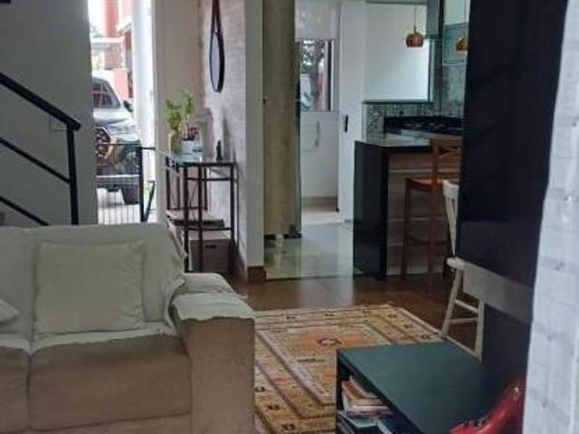 Casa em Condomínio para Venda em Jundiaí, Medeiros, 3 dormitórios, 1 suíte, 3 banheiros, 2 vagas