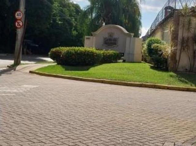 Casa em Condomínio para Venda em Jundiaí, Jardim Shangai, 3 dormitórios, 1 suíte, 2 banheiros, 2 vag