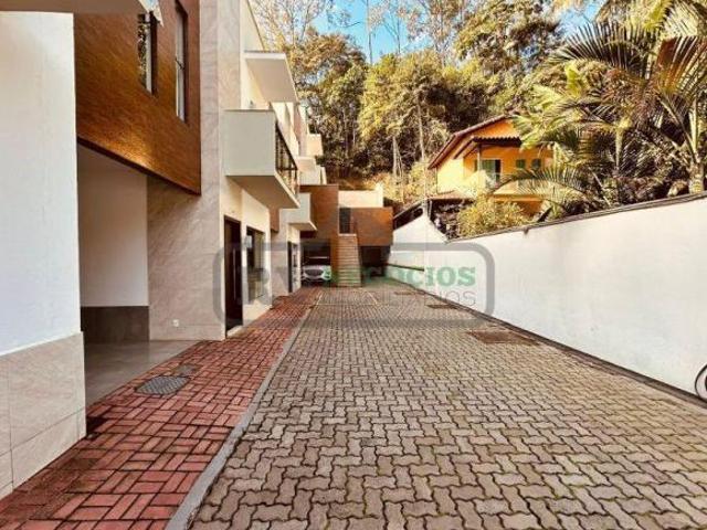 Casa em Condomínio para Venda em Juiz de Fora, Aeroporto, 3 dormitórios, 1 suíte, 3 banheiros, 2 vag
