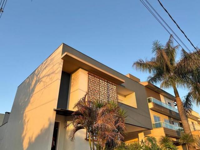 Casa em Condomínio para Venda em Londrina, Esperança, 3 dormitórios, 3 suítes, 4 banheiros, 2 vagas