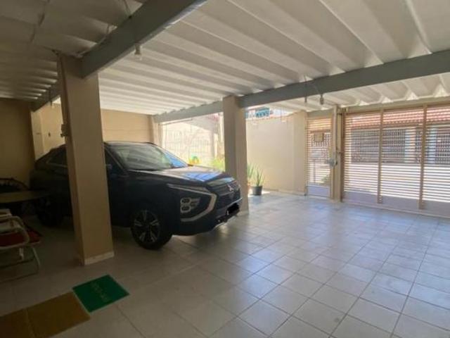 Casa em Condomínio para Venda em São José dos Campos, Jardim das Flores, 3 dormitórios, 2 banheiros