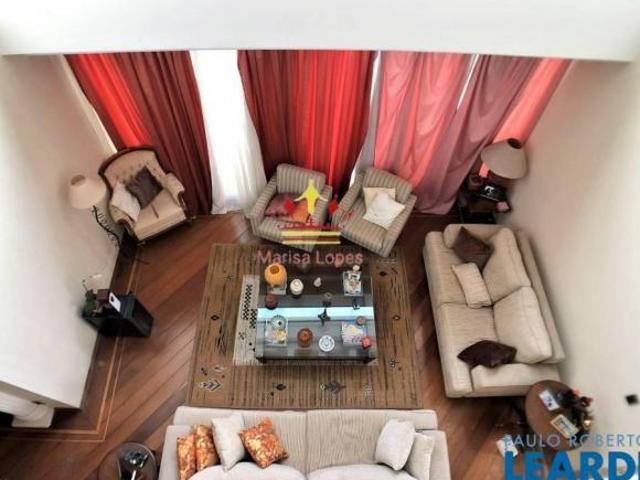 Casa em Condomínio para Venda em Santana De Parnaíba, Alphaville, 4 dormitórios, 2 suítes, 5 banheir