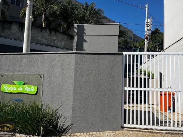 Casa em Condomínio para Venda em Santana de Parnaíba, Chácaras São Luís, 2 dormitórios, 2 suítes, 3