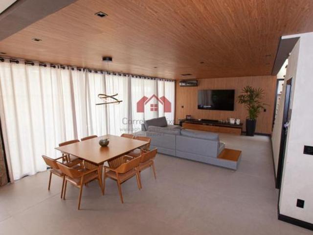 Casa em Condomínio para Venda em Santana de Parnaíba, Tamboré, 4 dormitórios, 4 suítes, 6 banheiros