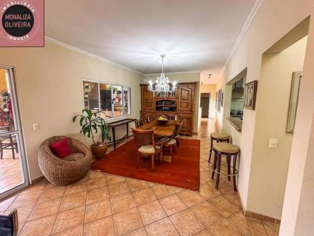 Casa em Condomínio para Venda em Santana de Parnaíba, Vila Velha, 5 dormitórios, 2 suítes, 3 banheir