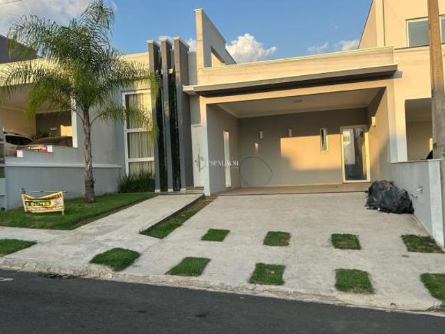 Casa em Condomínio para Venda em Salto. 3 dormitórios, 1 suíte, 3 banheiros, 2 vagas
