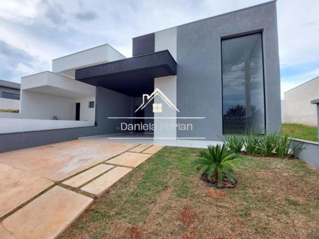 Casa em Condomínio para Venda em Sorocaba, Wanel Ville, 3 dormitórios, 1 suíte, 2 banheiros, 2 vagas