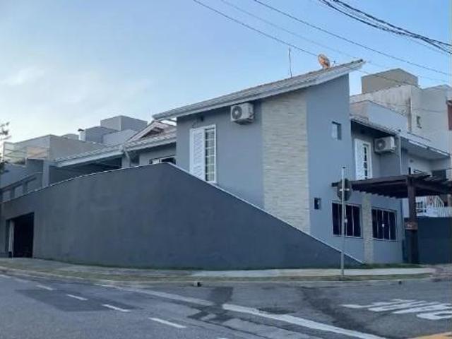 Casa em Condomínio para Venda em Sorocaba, Condomínio Horto Florestal II, 4 dormitórios, 1 suíte, 3