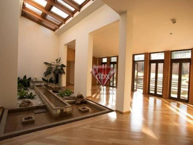Casa em condomínio para venda na Chácara Flora