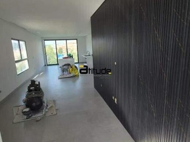Casa em condomínio para à venda no Villas do Jaguari em Santana de Parnaíba por 1.550.000,00