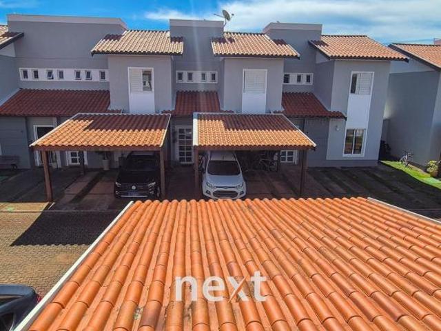 Casa em condomínio para alugar 3 quartos