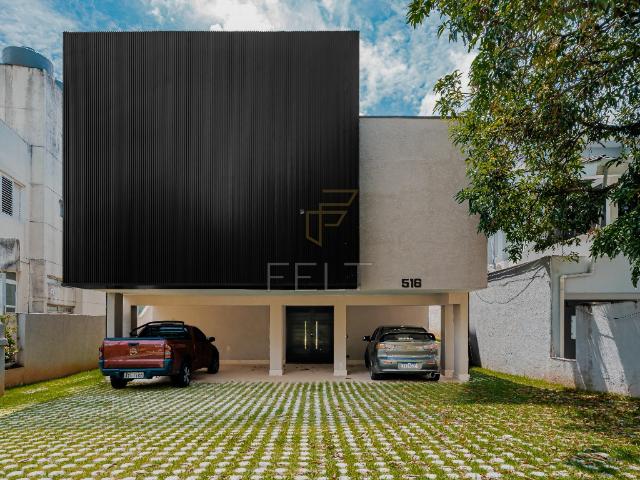 Casa em Condomínio para Aluguel em Alphaville 04, Santana de Parnaíba, SP