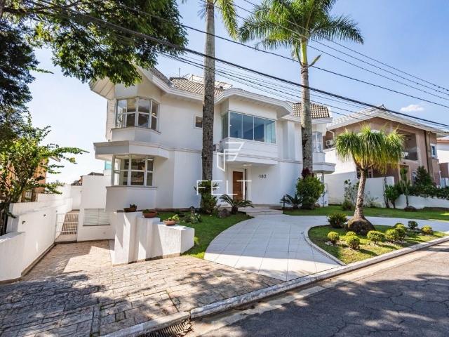 Casa em Condomínio para Aluguel em Alphaville 05, Santana de Parnaíba, SP