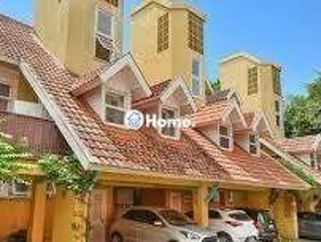 Casa em Condomínio para comprar no bairro Tristeza com 3 dormitórios
