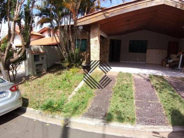 Casa em condomínio para comprar com 3 quartos no Condomínio Granja Olga II, Sorocaba