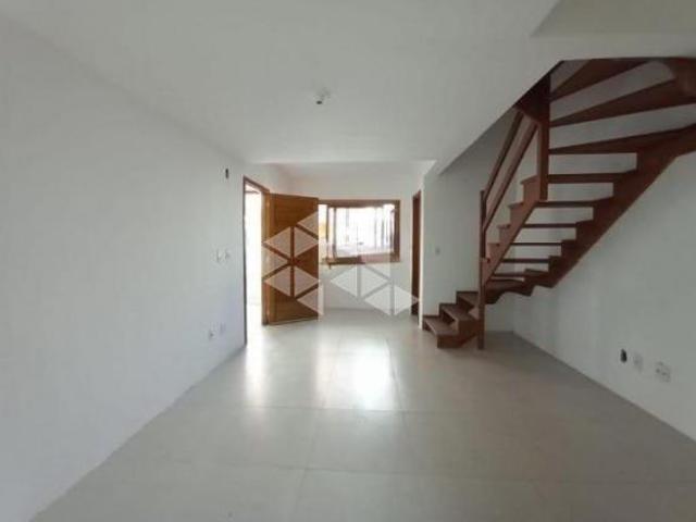 Casa em condomínio para comprar com 3 quartos sendo 1 suíte no bairro Tristeza