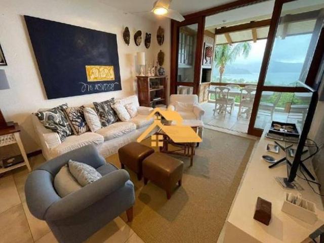 Casa em Condomínio para Locação Anual | 4 Dormitórios 3 Suítes | Varanda Gourmet | Lazer Completo