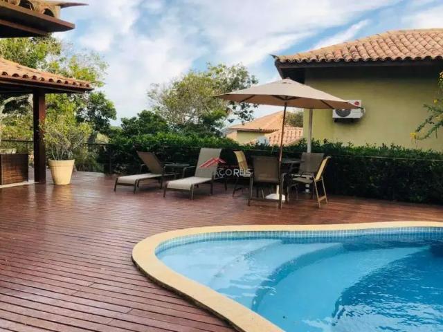 Casa em condomínio para locação anual com vista ao mar na praia do Forno