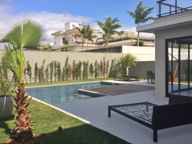 Casa em Condomínio para Locação em Atibaia, Condomínio Residencial Shamballa II, 4 dormitórios, 4 suítes, 5 banheiros, 4 vagas