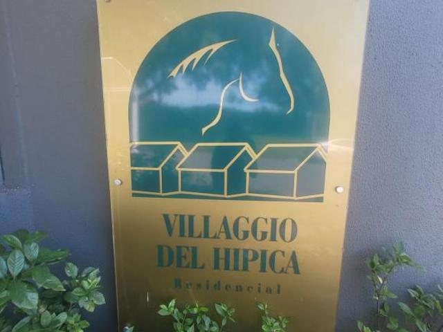 Casa em Condomínio Parque da Hípica!