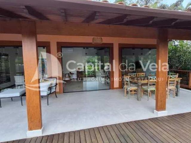 CASA EM CONDOMÍNIO PÉ NA AREIA