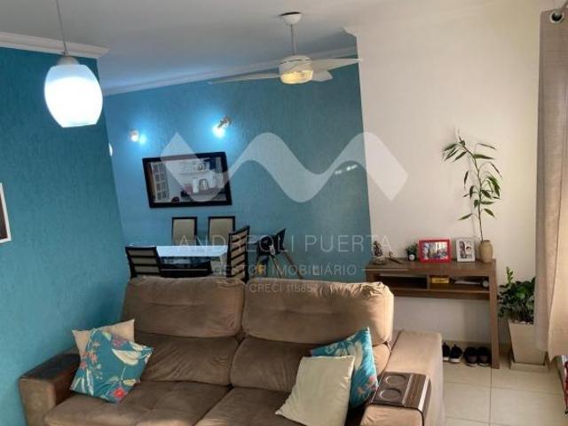 Casa em condomínio perto do Centro