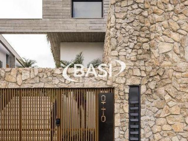 Casa em condominio, pronto para morar