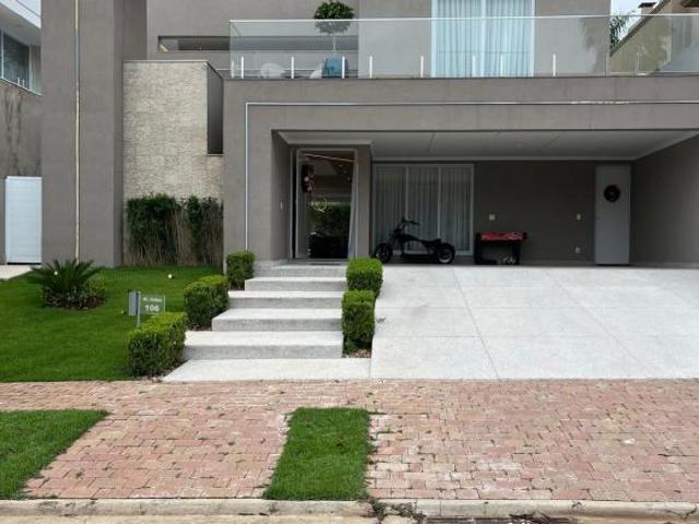 Casa em condomínio, Pronto para morar mobiliada e decorada Climatizada Piscina, à venda, Alphavi
