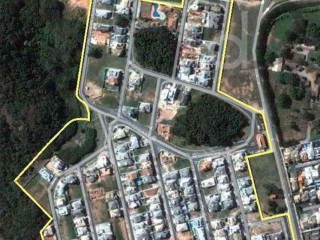 Casa em Condomínio próximo Colégio Porto Seguro | 3 Suítes | Lazer Completo com Piscina e Jacuzzi. V