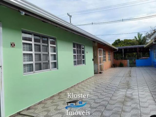 Casa em condominio próximo do mar à venda