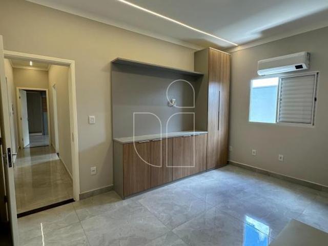 Casa em Condomínio Recanto das Esmeraldas Marília, SP