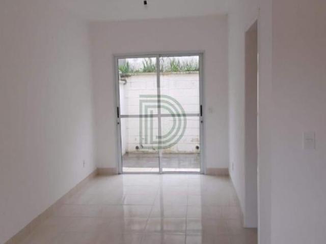 Casa em Condomínio Região de Cotia