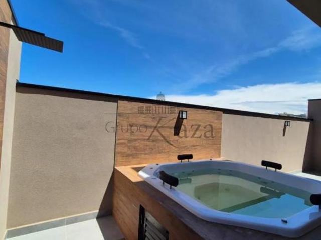 Casa em Condomínio Reserva do Vale 3 Dormitórios duas suítes com piscina