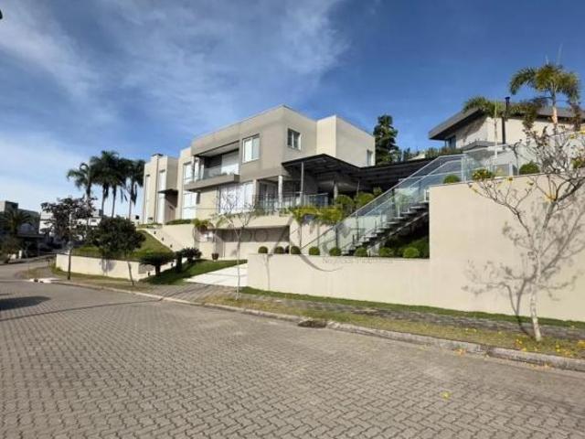 Casa em Condomínio no Urbanova, Reserva do Paratehy