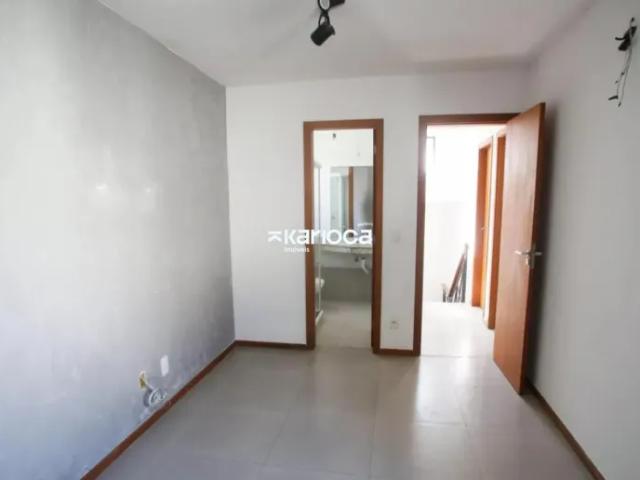 Casa em condomínio reservado na Freguesia