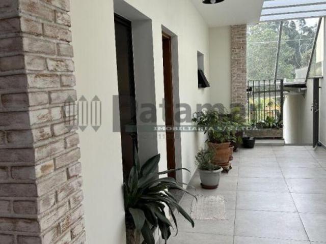 Casa em Condomínio Residencial com 3 quartos