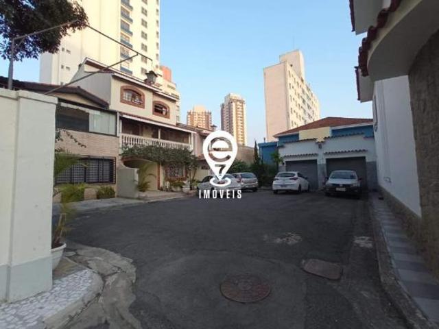 Casa em Condomínio Residencial à Venda em Aclimação – 4 Dormitórios 2 Suítes, Piscina e Espaço Gou