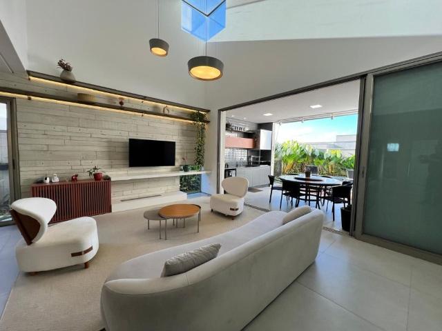 Casa em Condomínio Residencial Monte Carlo, São José dos Campos/SP de 266m² 3 quartos à venda por R$ 3.149.900,00