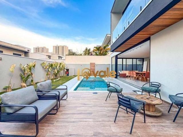 Casa em Condomínio Residencial Monte Carlo, São José dos Campos/SP de 270m² 3 quartos à venda por R$