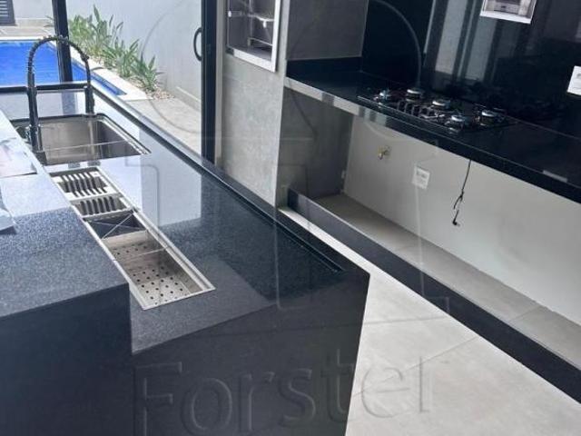 Casa em Condominio residencial para Venda
