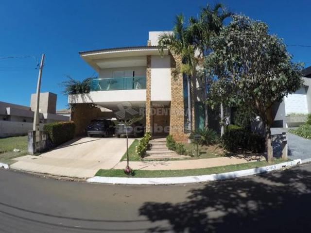 Casa em Condomínio Residencial Recanto do Lago