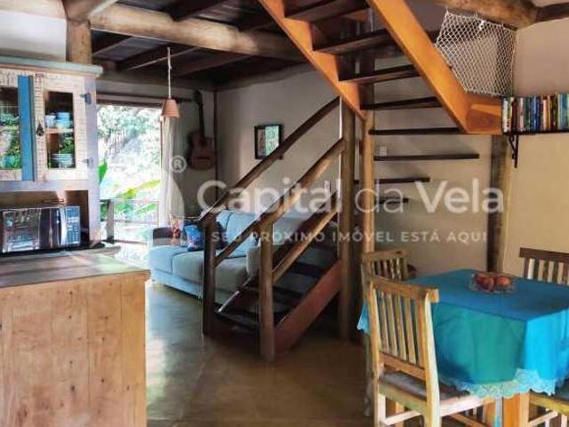 Casa em Condomínio: / Residencial / Reino