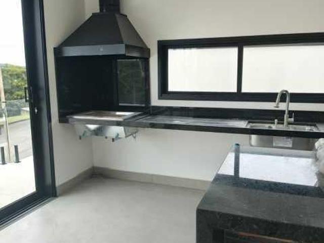 Casa em Condomínio: / Residencial / Residencial Fazenda Santa Rosa Fase 1