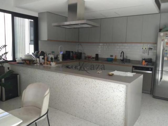 Casa em Condomínio residencial vila solaia 3 Suítes 442m²
