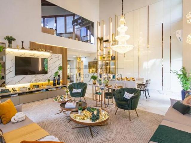 Casa em Condomínio Tamboré 1 4 Dormitórios 690m²