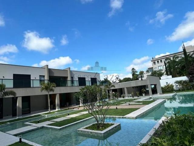 Casa em Condomínio Tamboré 1 4 Suítes 1.305m²