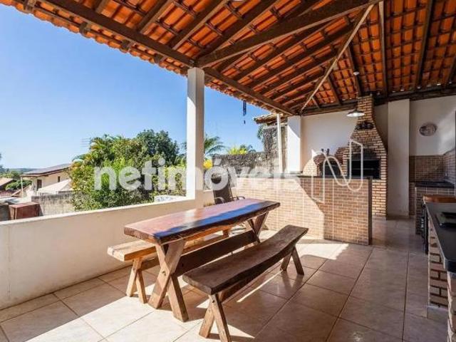 Casa em condomínio Térrea Ville de Montagne