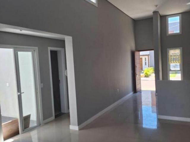 Casa em Condomínio, térrea, 03 dormitórios/01 suíte no Condomínio Bella Morano d